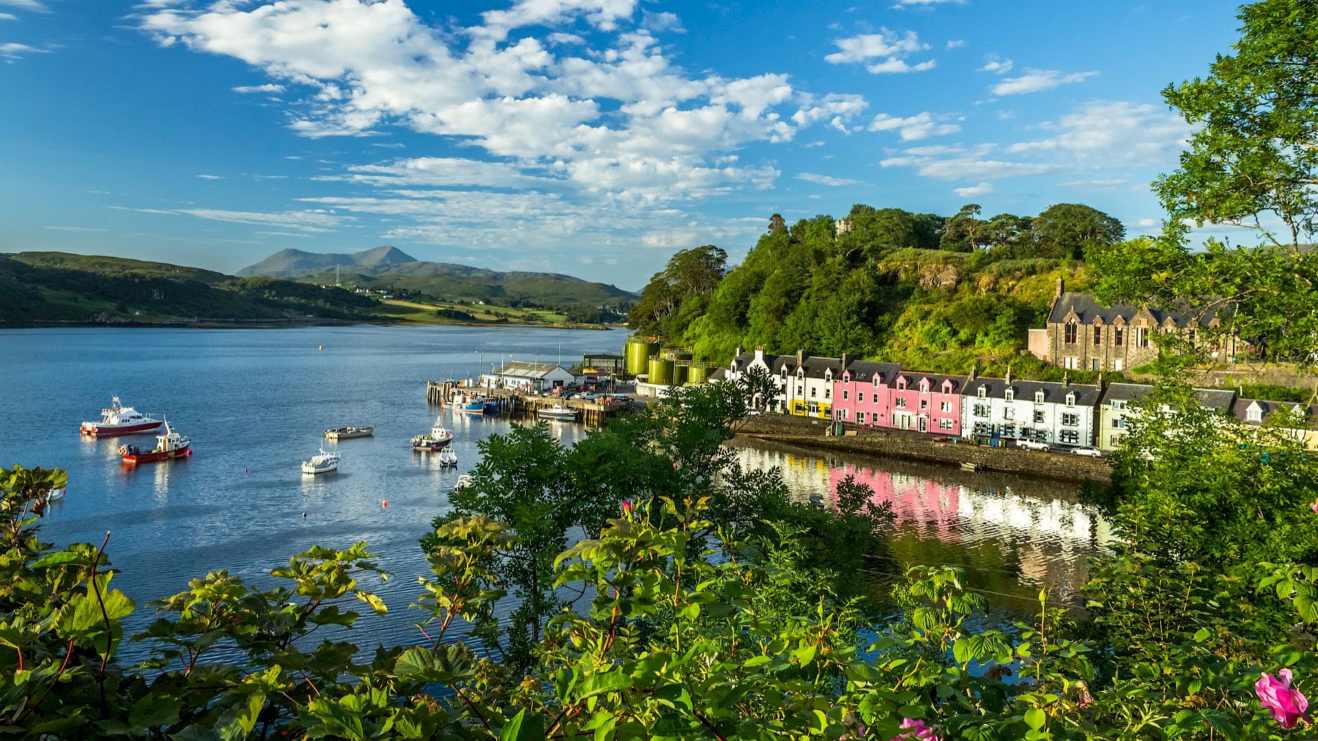 12 Nts: Round Britain Royal Cruise - Let's Holiday